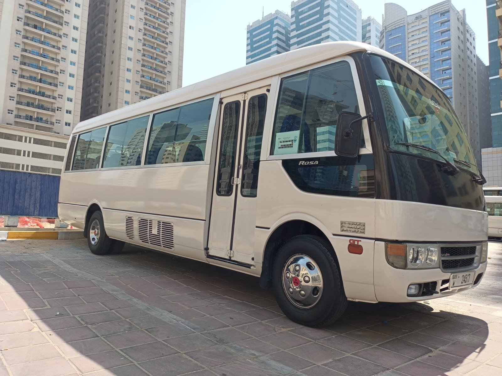 Customized Sightseeing Tours Discovering Dubai In Mini Buses